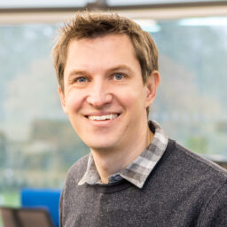 Quality and methodology: Extent and change of surface water statistics ...